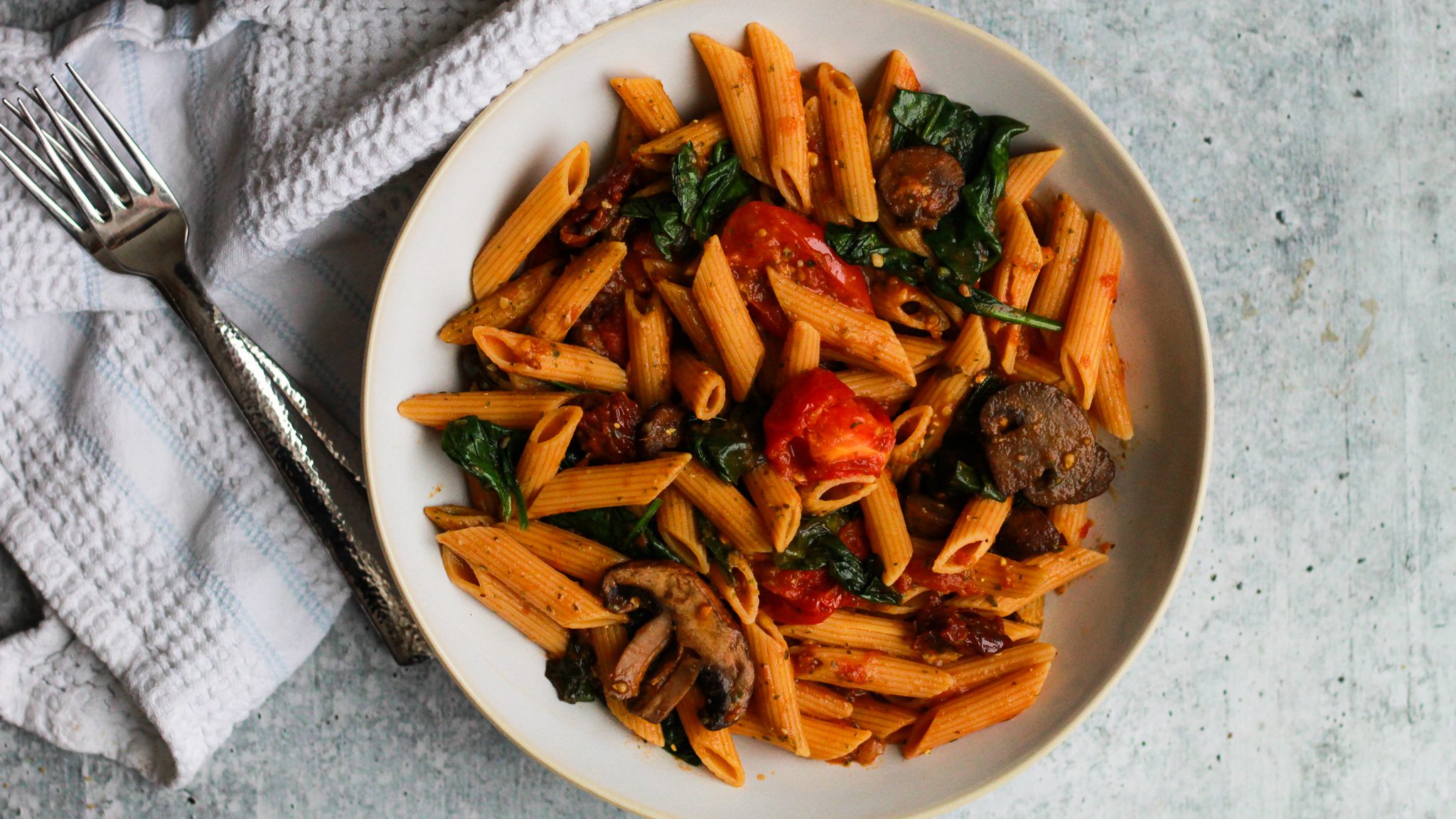 Easy Vegan Tomato Pesto Pasta Gf The Banana Diaries