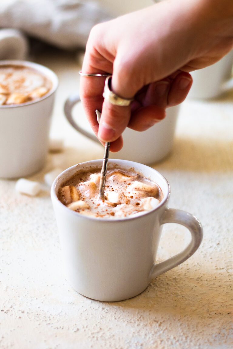 Homemade Healthy Mocha Latte Recipe | The Banana Diaries