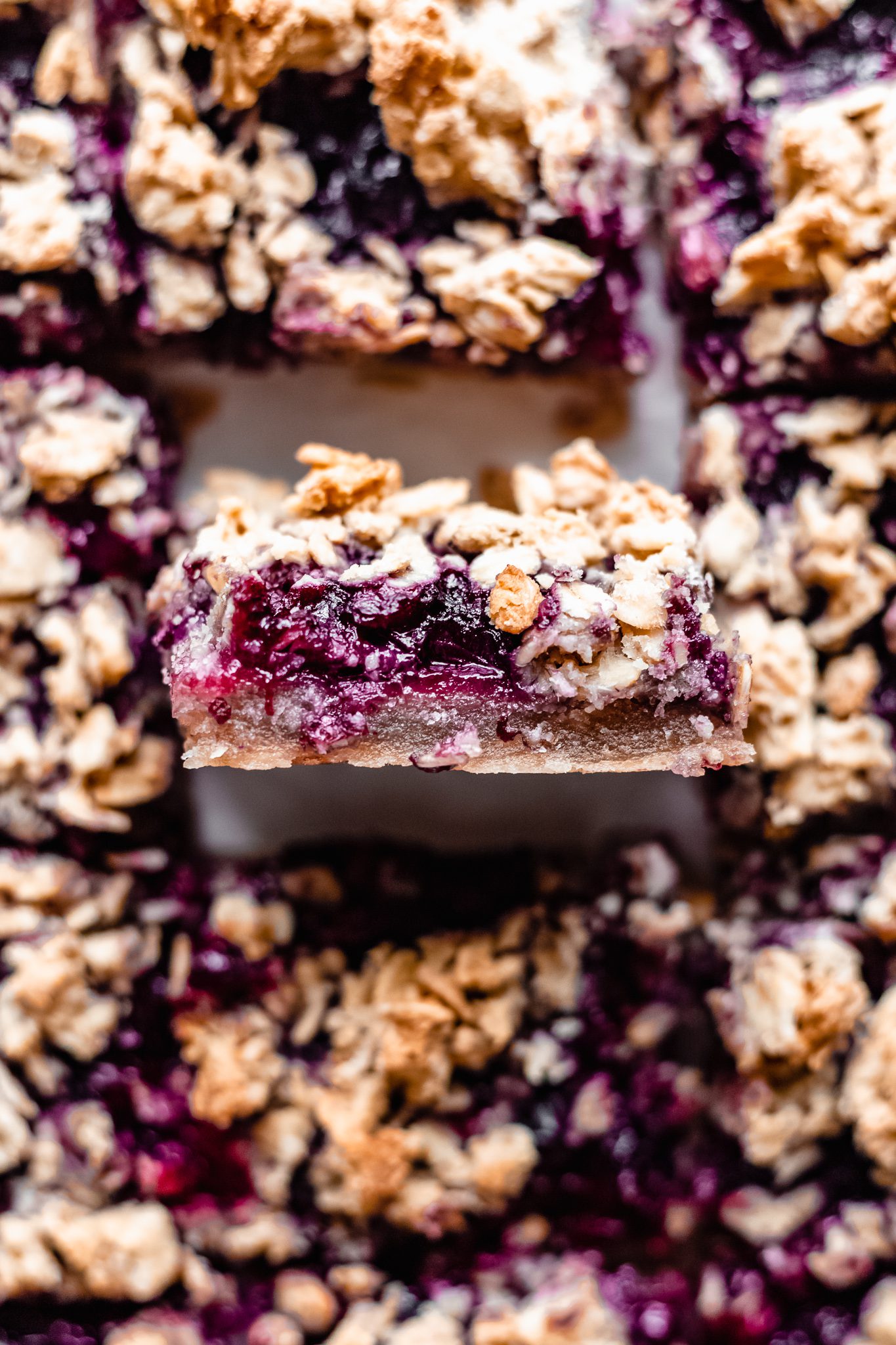 Healthy Blueberry Crumble Bars (Vegan) | The Banana Diaries