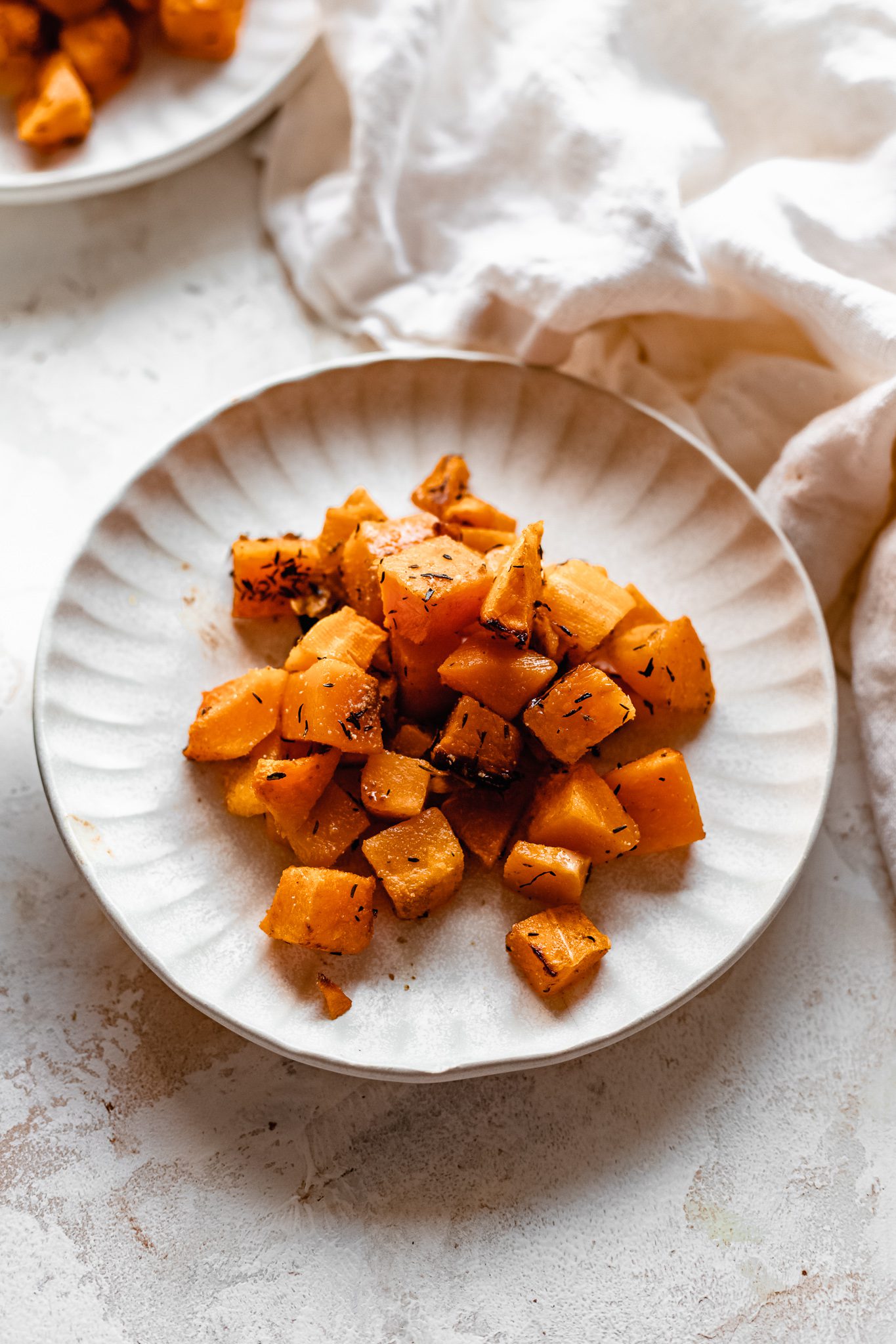 Easy Roasted Butternut Squash Recipe (How To) | The Banana Diaries