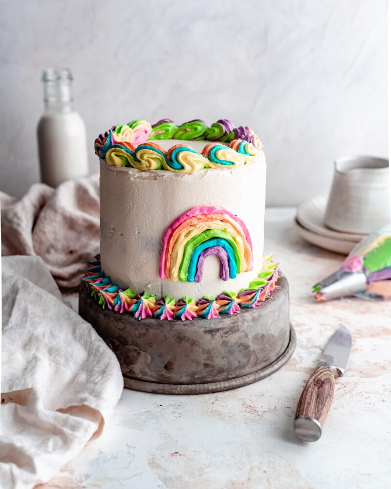 How to make a Rainbow Swirl Cake | The Banana Diaries