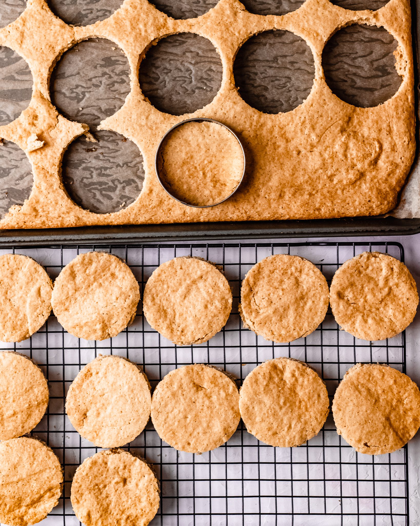 Easy Vegan Mini Cakes Recipe (Secretly Vegan & Gluten Free!) | The ...