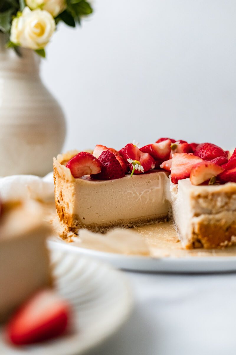 Rich & Creamy Classic Vegan Cheesecake (EASY! No Tofu, No Cashews ...