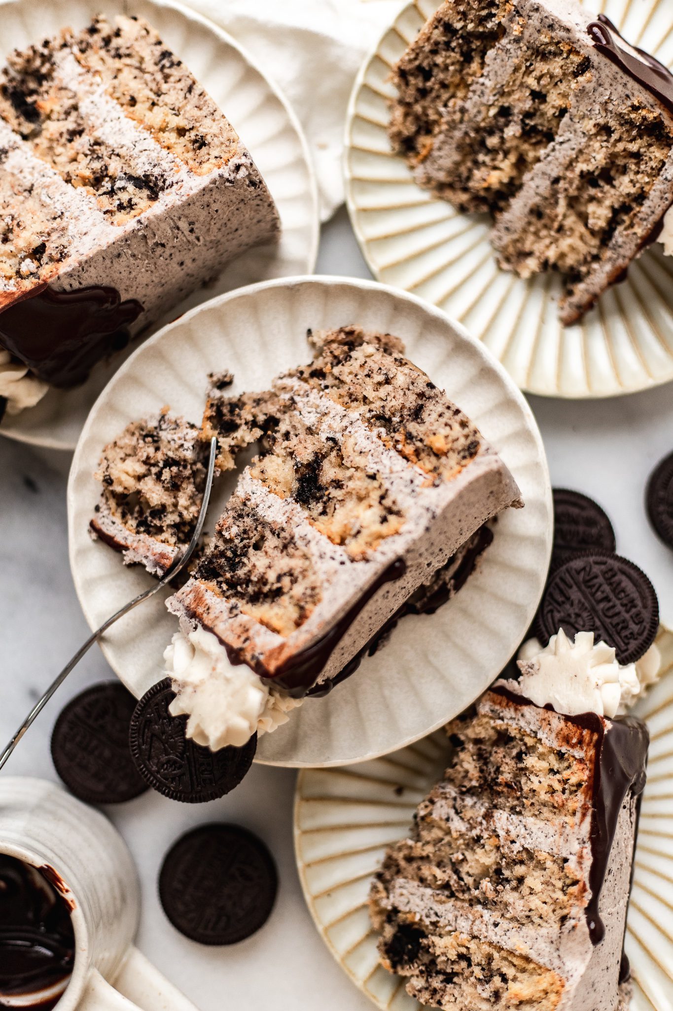 Best Ever Vegan Oreo Cake | The Banana Diaries