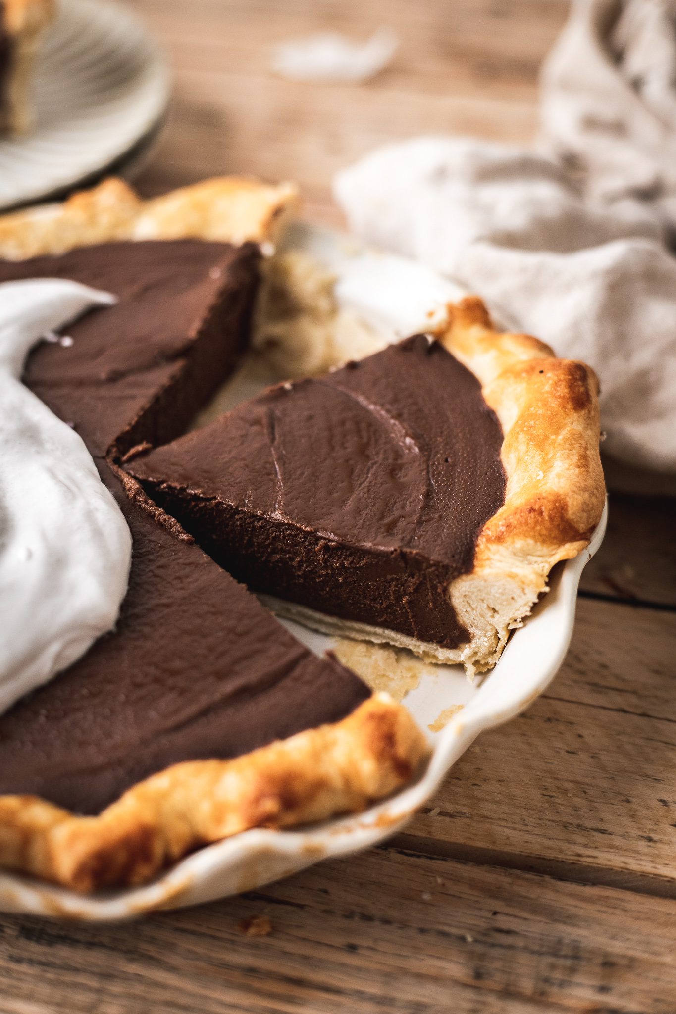 Unbelievably Vegan Chocolate Pie (No tofu or nuts!) | The Banana Diaries