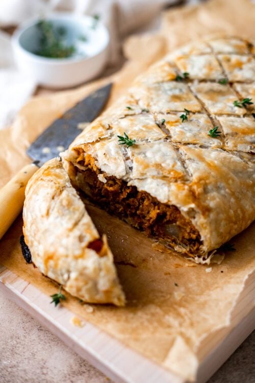Quick & Easy Puff Pastry Vegan Wellington Recipe | The Banana Diaries