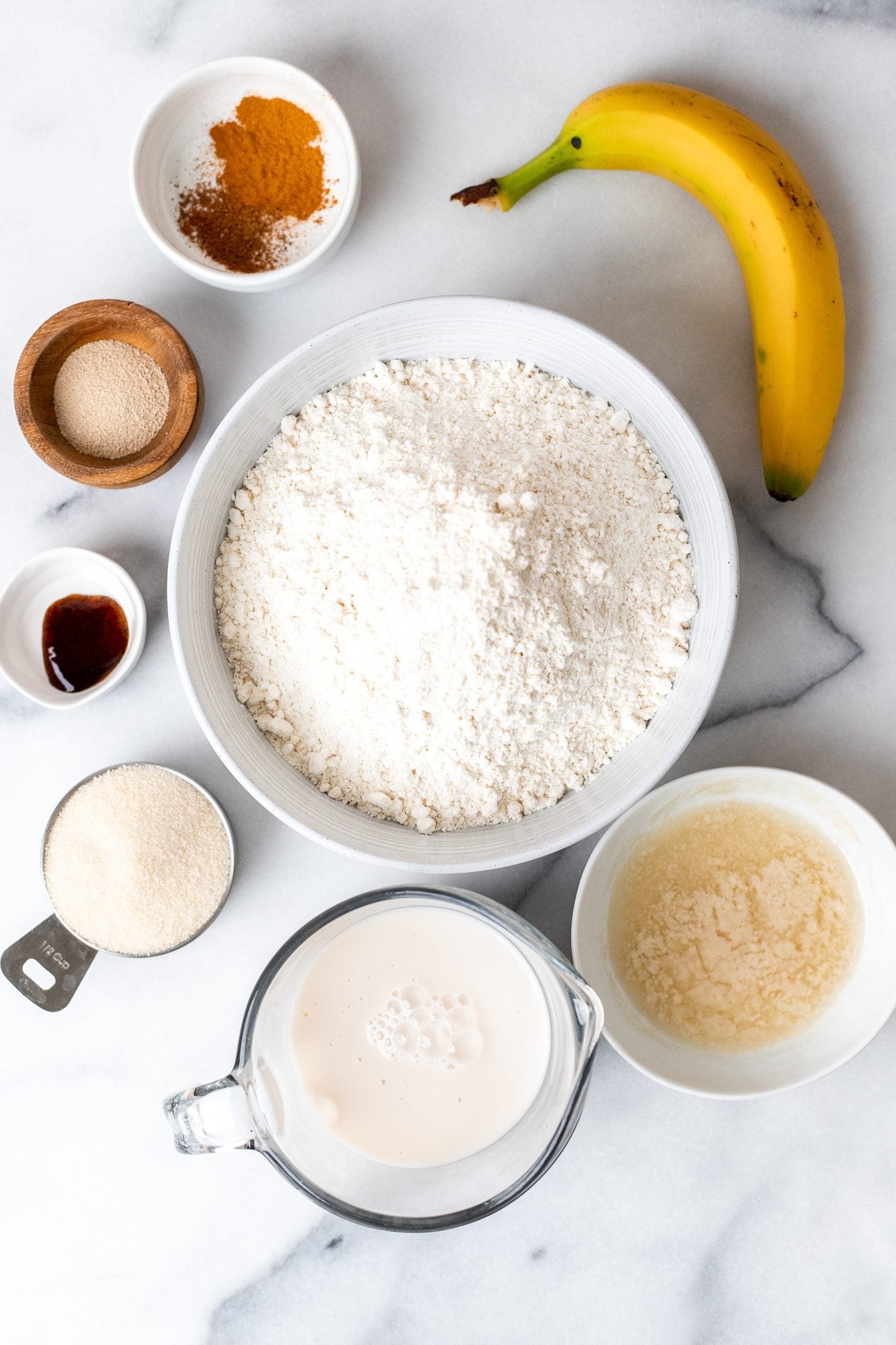 Fluffy Vegan Banana Bread Cinnamon Rolls (Gluten Free Option) | The ...