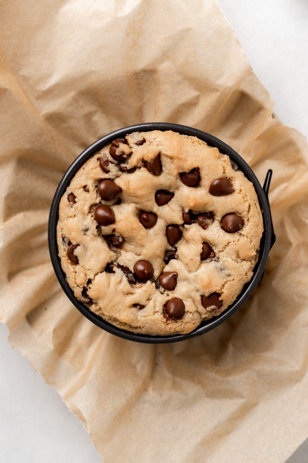 Molten Mini Vegan Chocolate Chip Cookie Cakes with Ganache Frosting (No ...