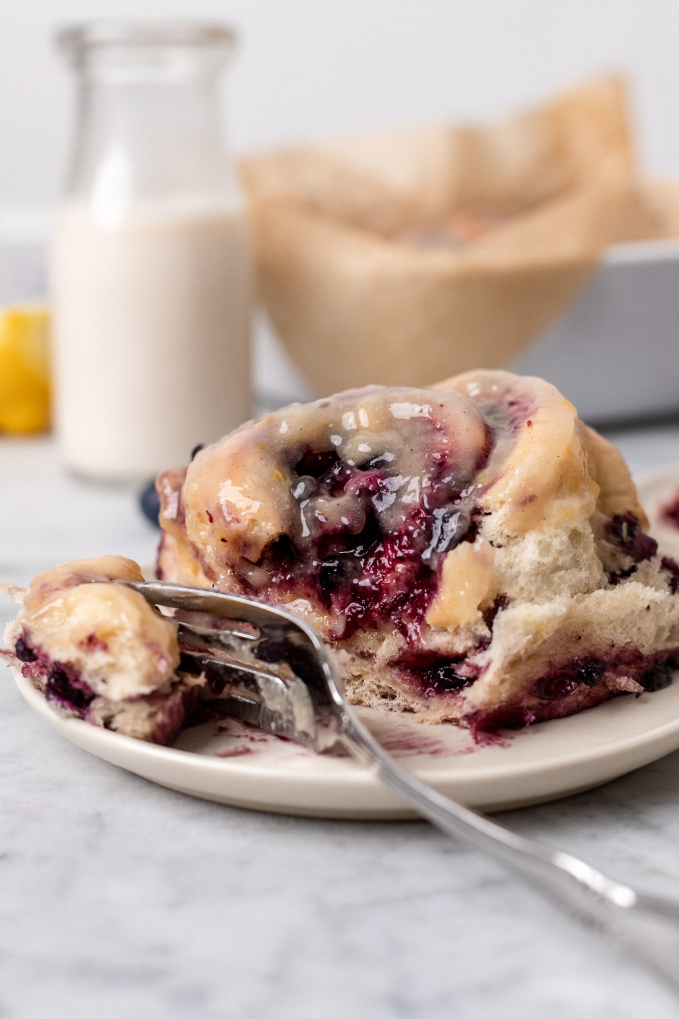 Small Batch Gooey Lemon Blueberry Cinnamon Rolls (Secretly Vegan ...