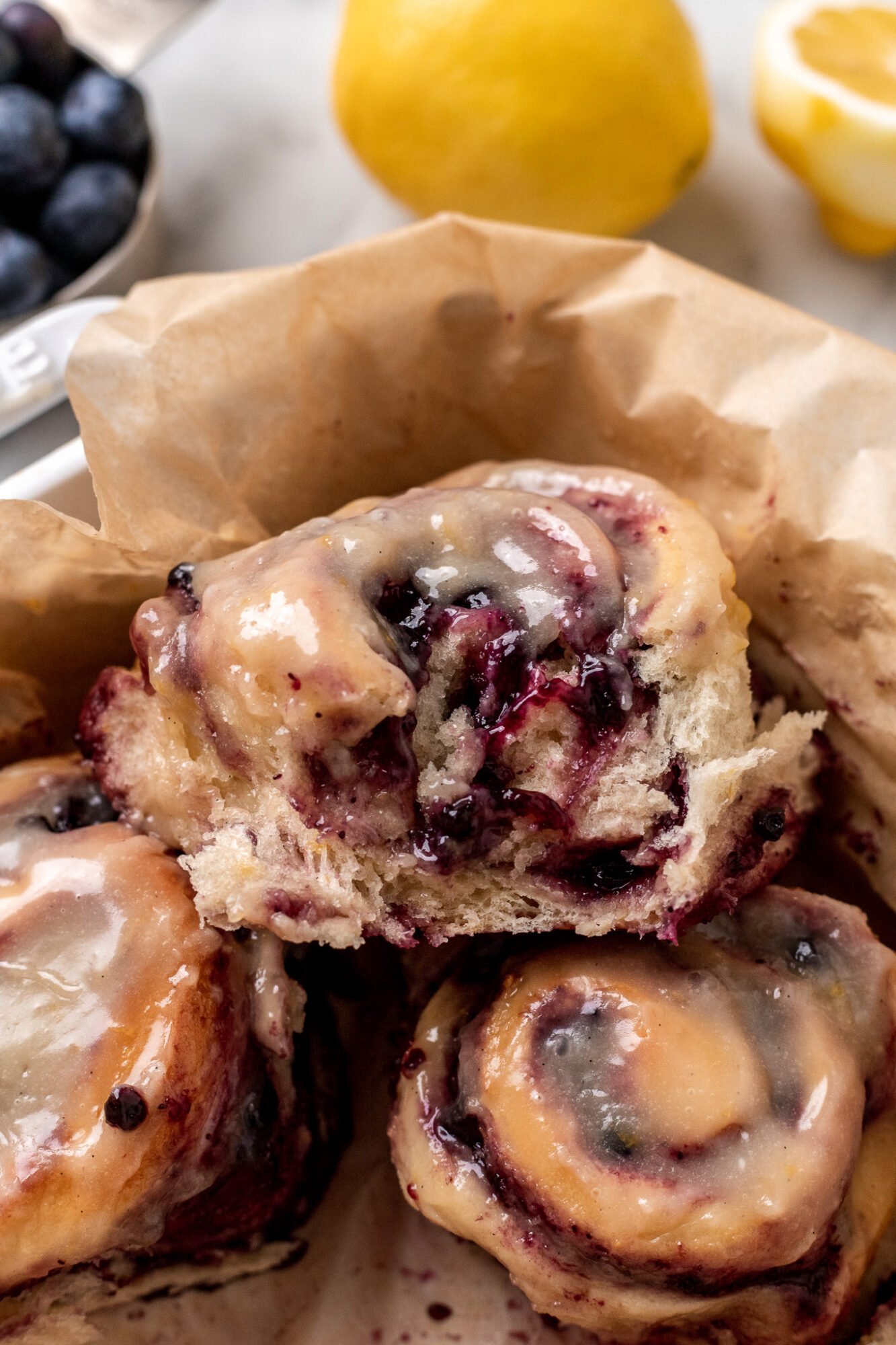 Small Batch Gooey Lemon Blueberry Cinnamon Rolls (Secretly Vegan ...