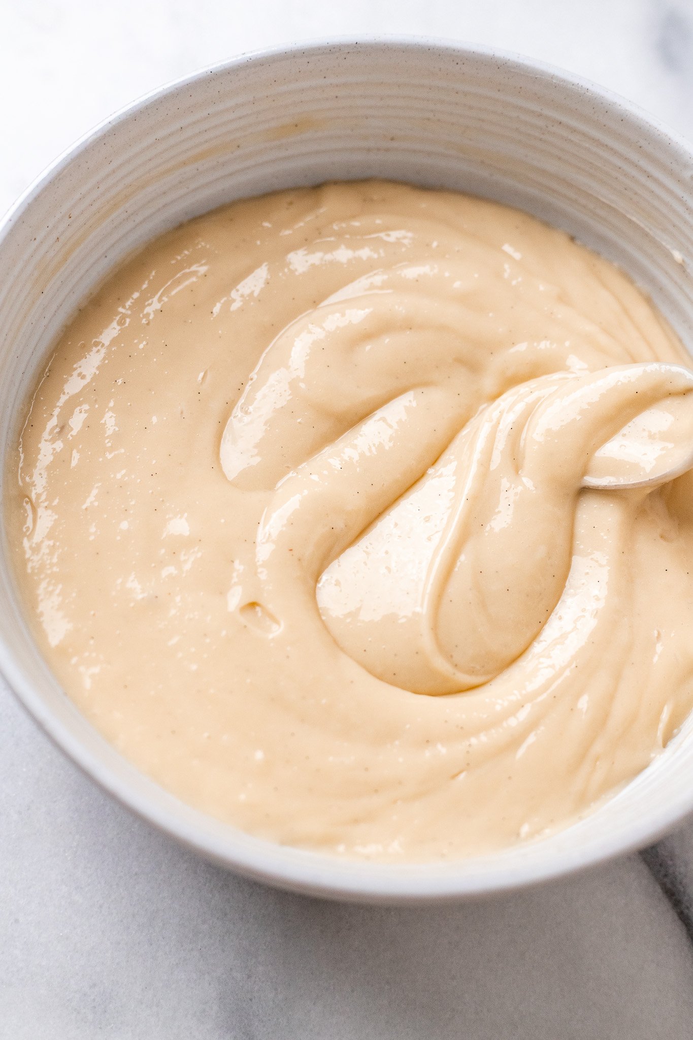 6 Ingredient EASY Homemade Vegan Pastry Cream Recipe (Vegan Custard ...