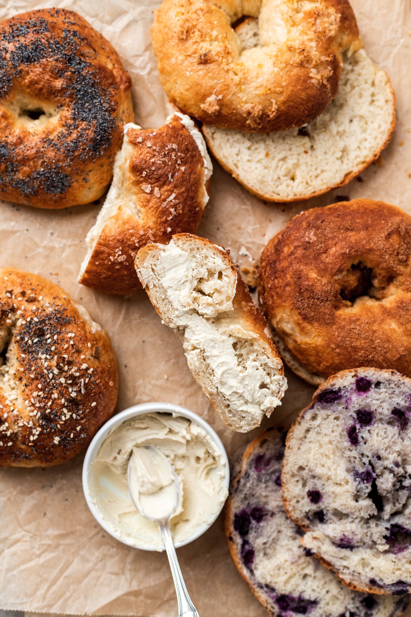 Homemade Chewy Vegan Bagels | The Banana Diaries