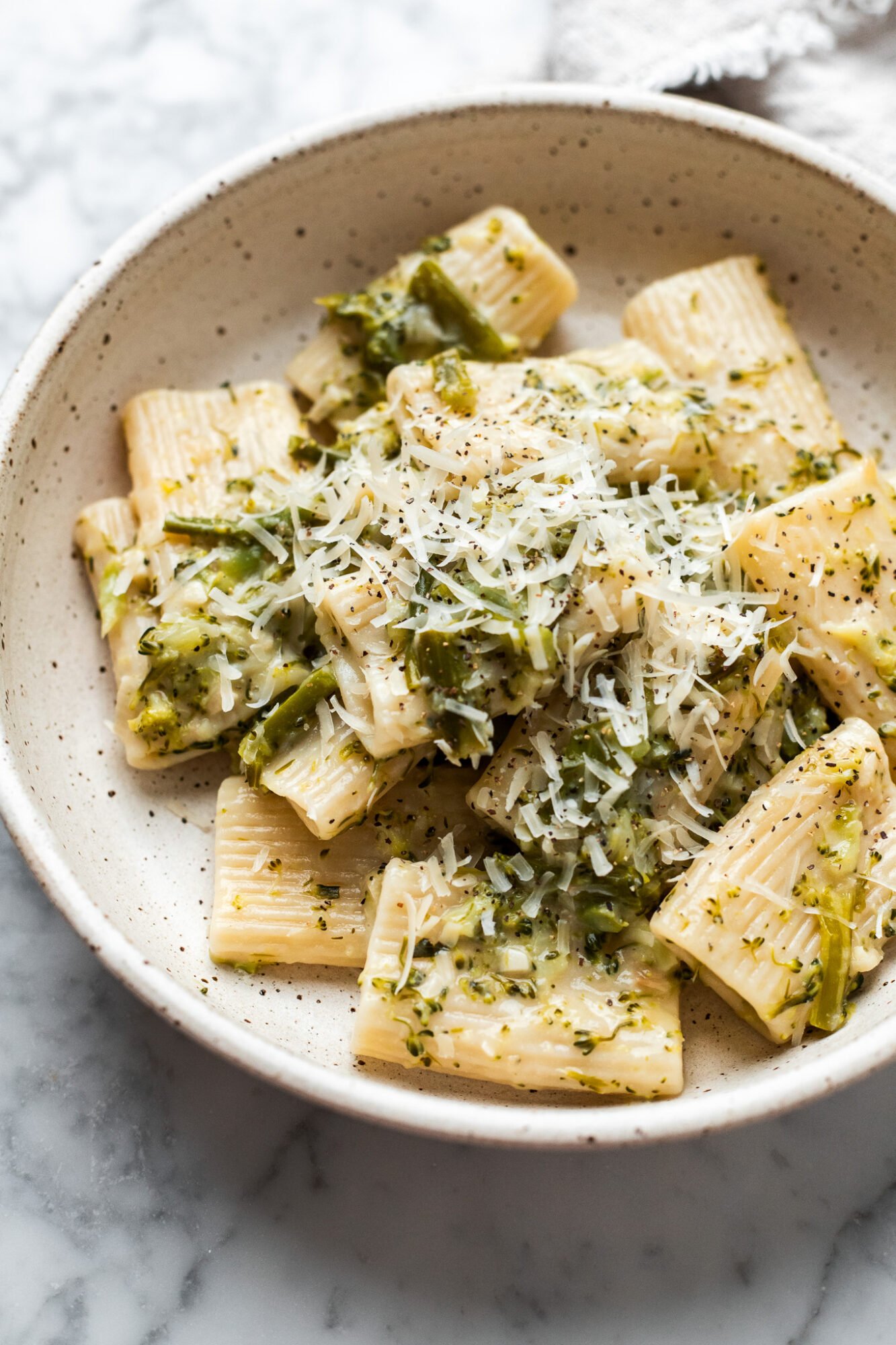 30 Minute Simple Pasta Con Broccoli Recipe- Dairy free! | The Banana ...