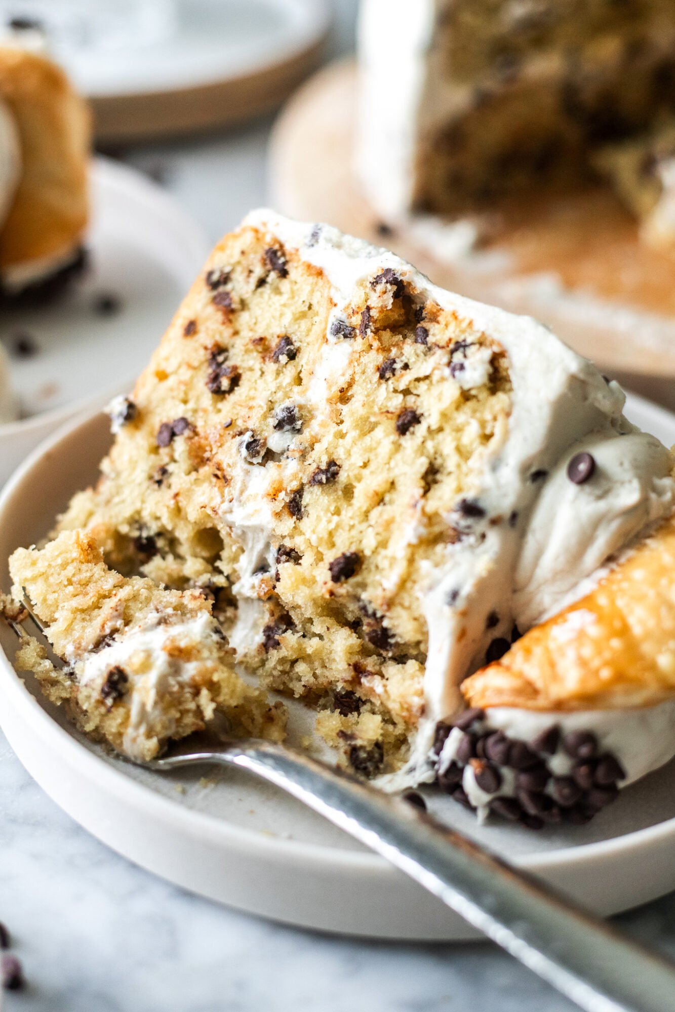 Unbelievably Vegan Cannoli Cake Recipe | The Banana Diaries
