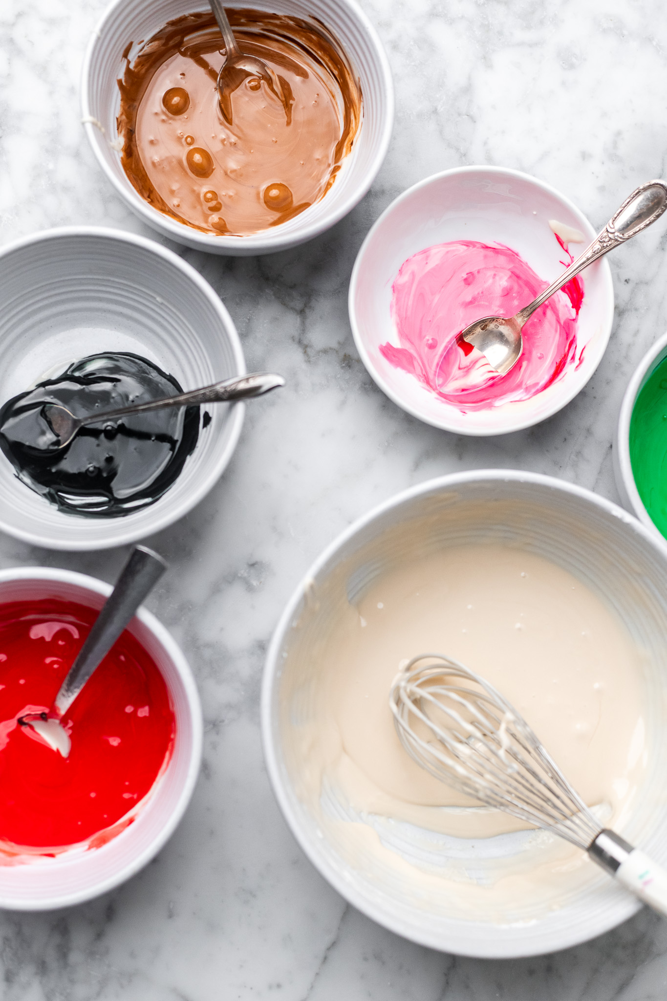 Perfect Vegan Royal Icing with Aquafaba | The Banana Diaries